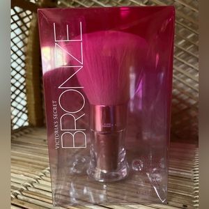 Victoria's Secret | Makeup | Rare Victoria Secret Bronzing Powder ...